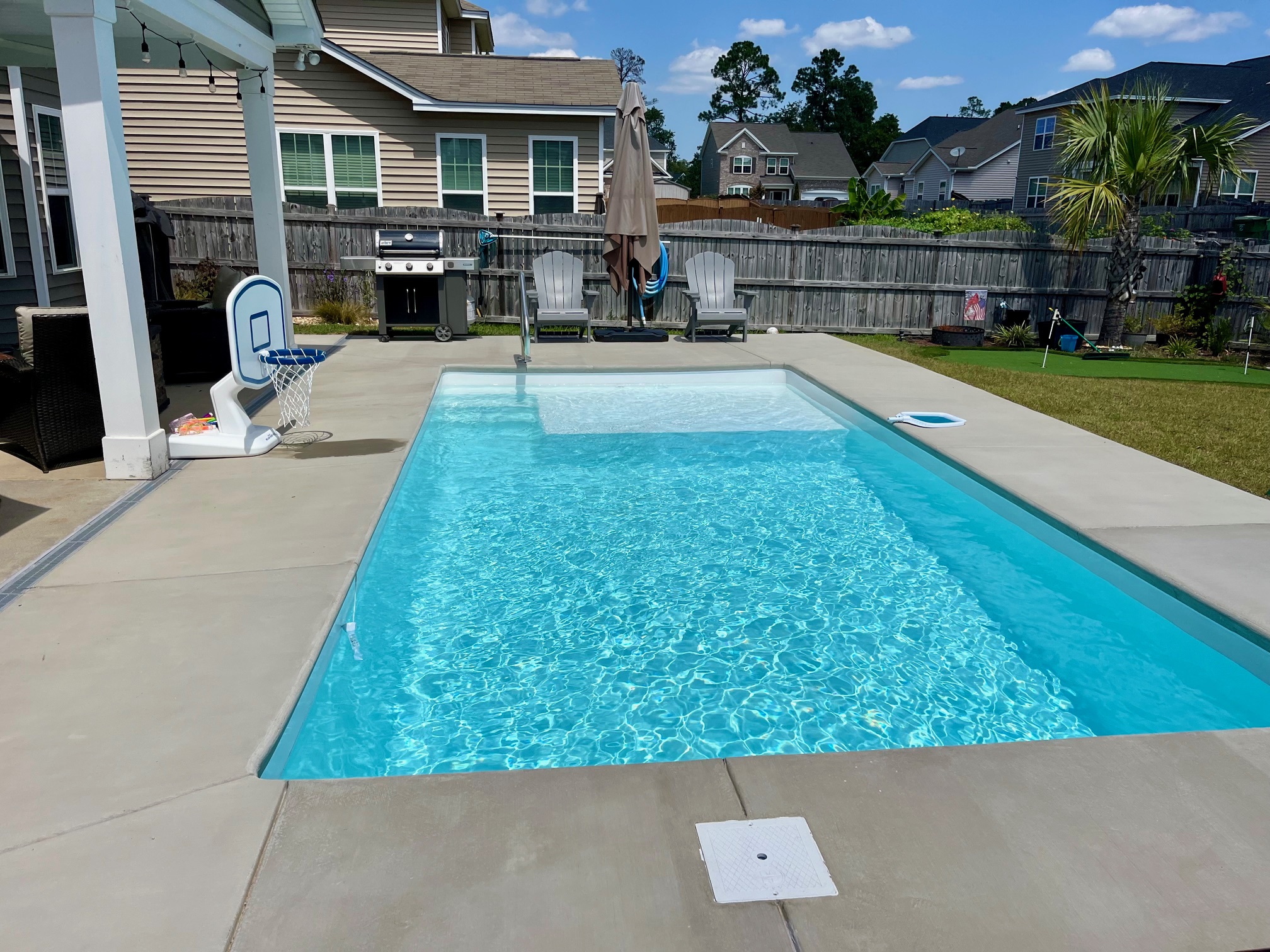 Sunny Pools
